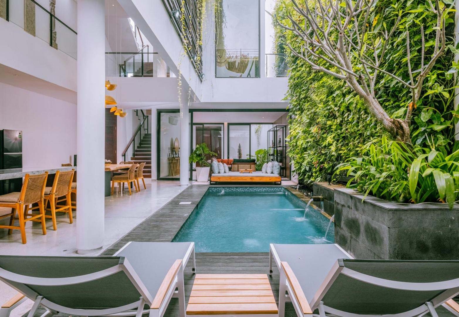 Talisman Villa Canggu, 3 Bedrooms Villa in Canggu - Luxury Bali Villa